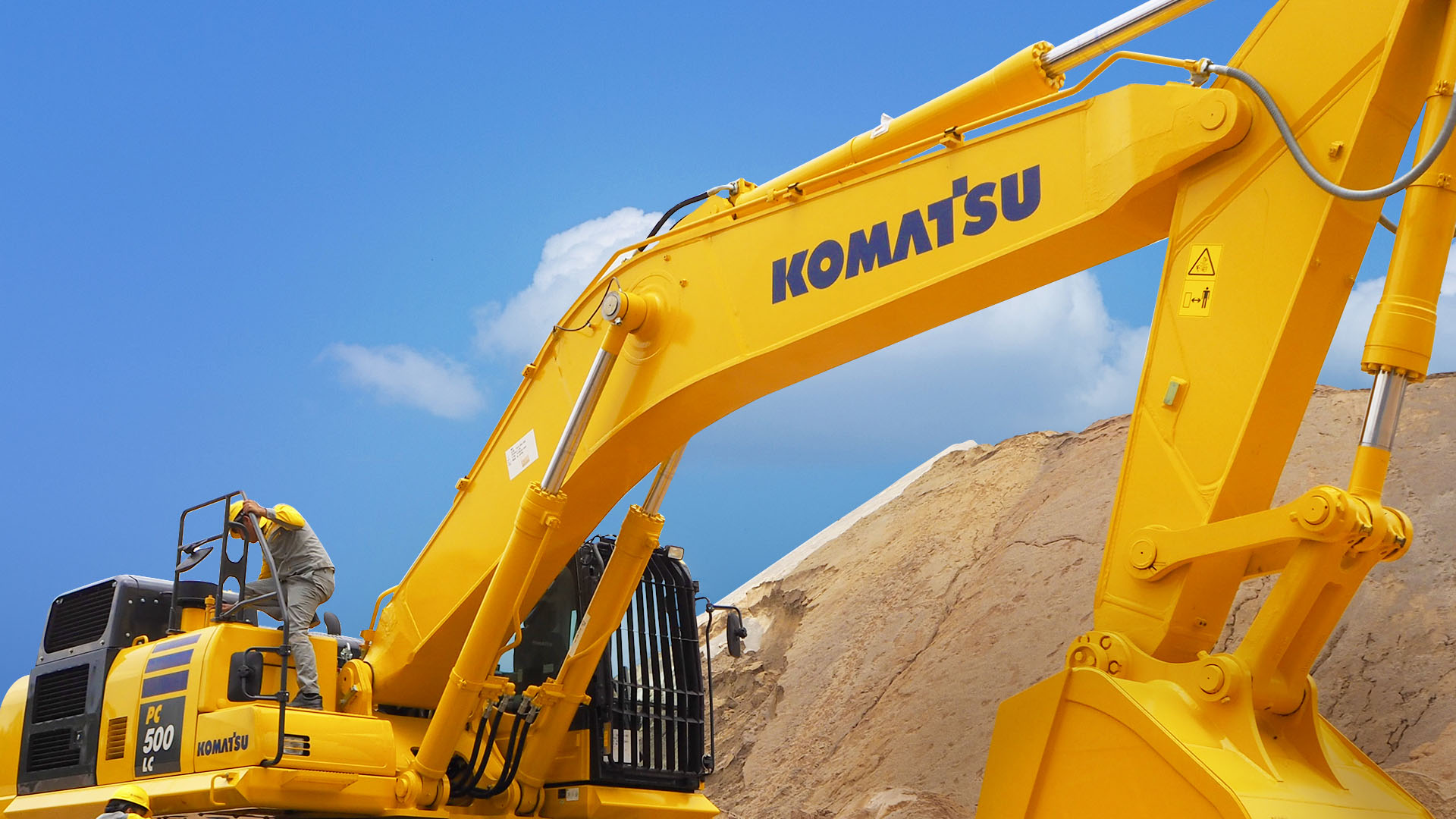 Home - Komatsu